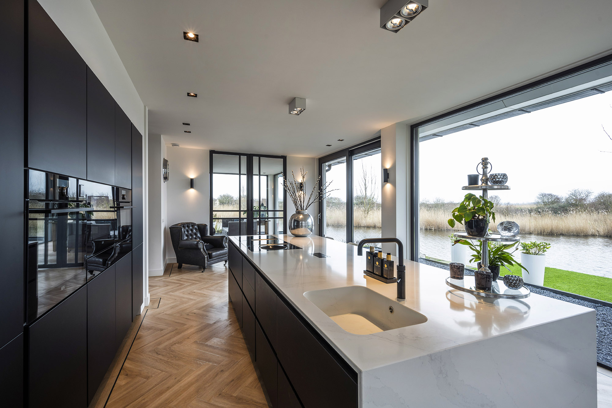 Villa for sale in Almere, The Netherlands | Eindsplits 7 1319 GH ...