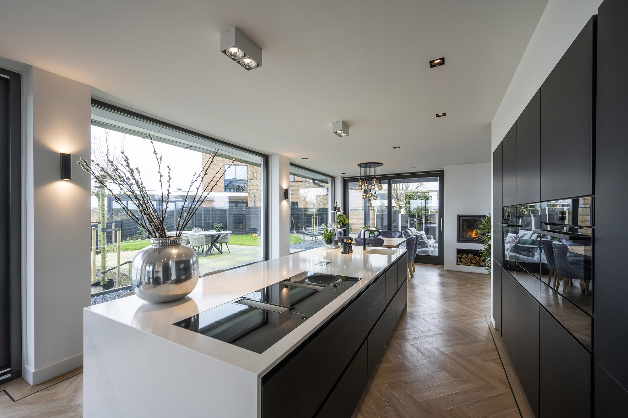 Villa for sale in Almere, The Netherlands | Eindsplits 7 1319 GH ...