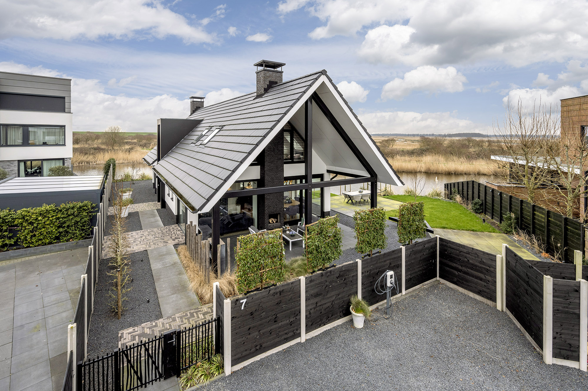 Villa for sale in Almere, The Netherlands | Eindsplits 7 1319 GH ...