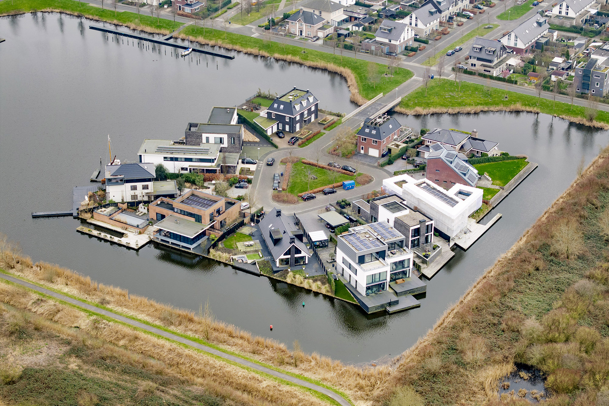 Villa for sale in Almere, The Netherlands | Eindsplits 7 1319 GH ...